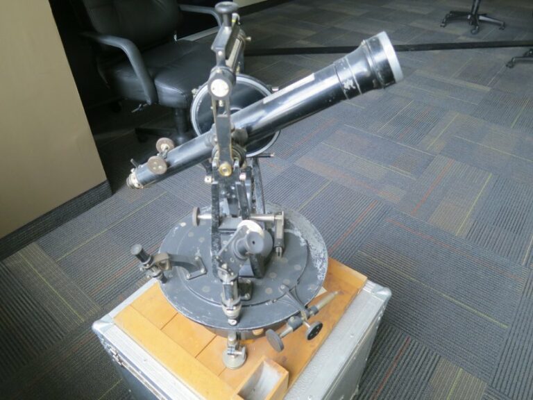 Theodolites - Alberta Geomatics Historical Society